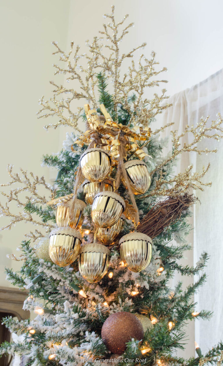 How to decorate a flocked Christmas Tree | Four Generations One