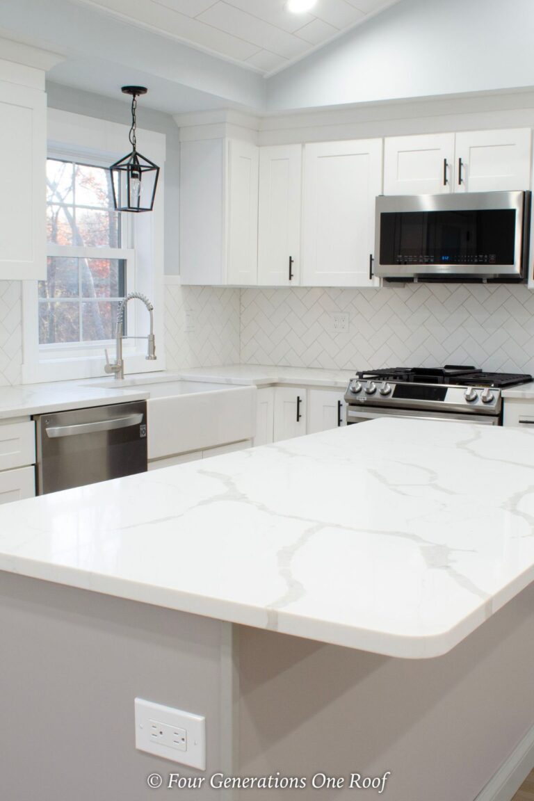 Calacatta quartz countertops | Four Generations One Roof