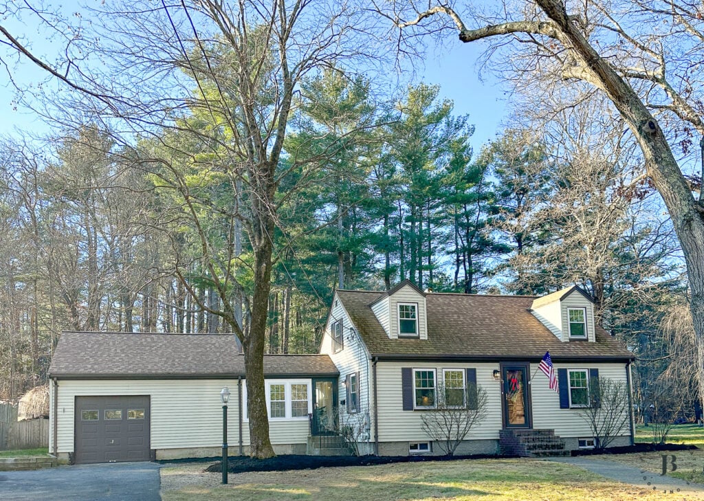 Stunning 1950s Cape Cod Remodel Ideas Before & After
